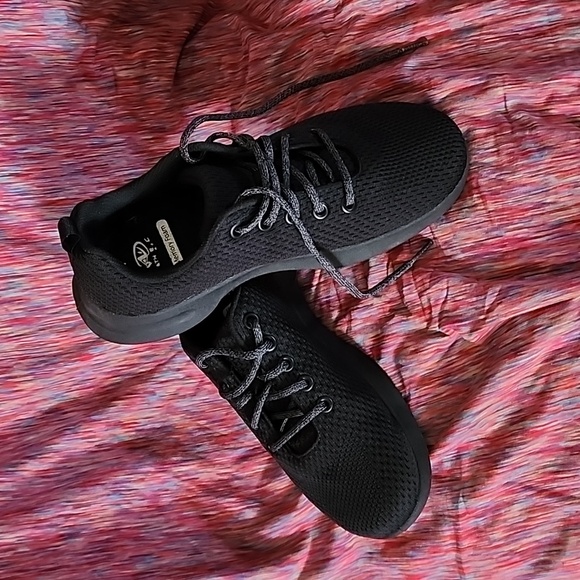 Athletic Works | Shoes | Athletic Works Black Womens Sneakers 9w | Poshmark